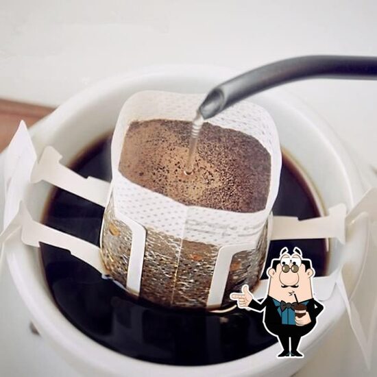 Pub y bar Drip & Sip To Go, Edmonton, 102 Ave NW - Carta del ...