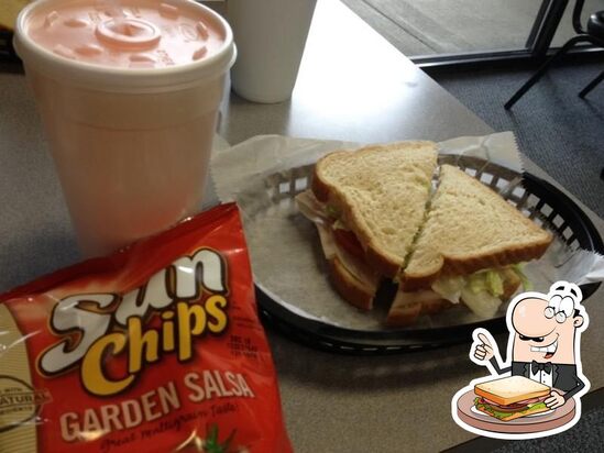 Lee & Dee Cafe, Jacksonville - Restaurant menu, prices and reviews