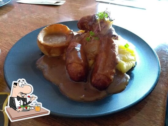 The Pipers Inn in Halls Head - Restaurant reviews