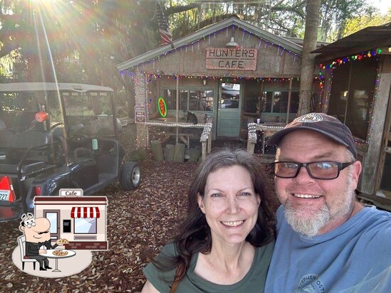 Menu at Hunter's Cafe, Shellman Bluff, River Rd