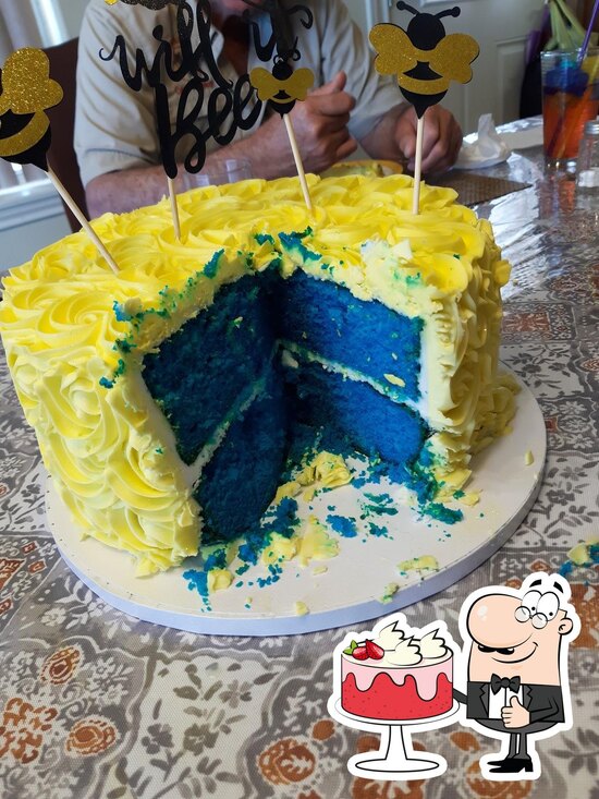 Los Pasteles Bakery, 3601 Springfield Ave in Laredo - Restaurant reviews