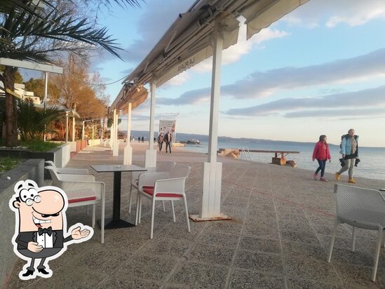 La Playa Day & Night pub & bar, Split - Restaurant reviews