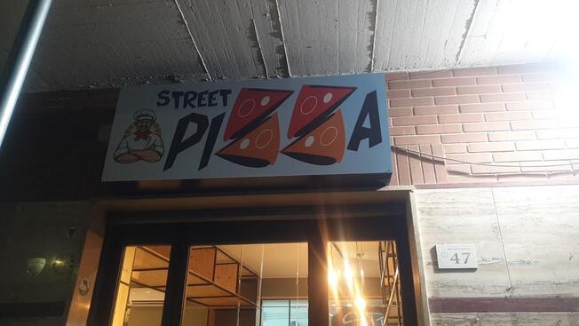 Menu au Street Pizza restaurant, Nocera Superiore