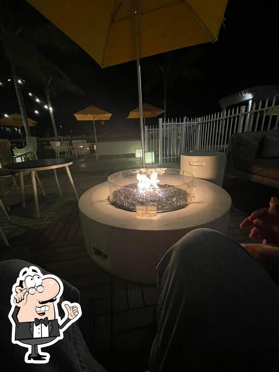 Yellowfin Bar & Kitchen, Key West - Restaurant menu, prices and reviews