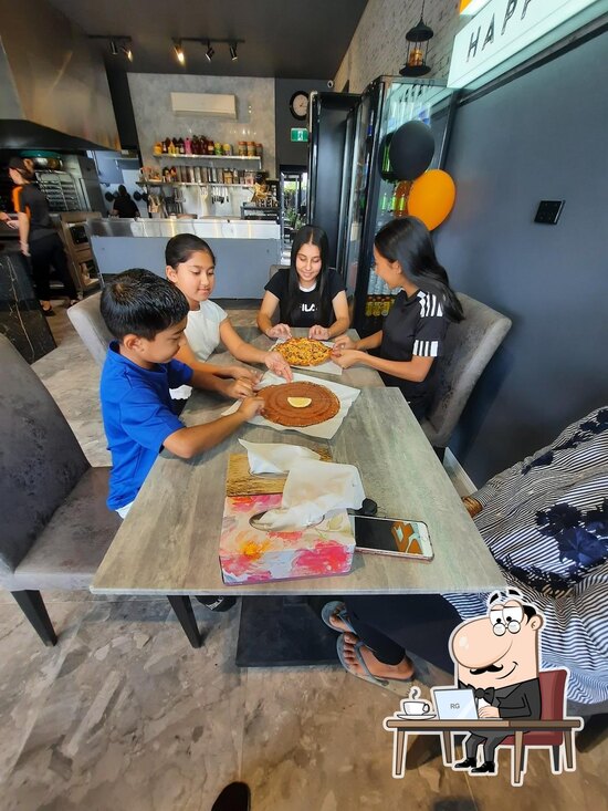 La Rosha Happy Manoosh, Merrylands - Restaurant menu, prices and reviews