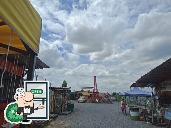 เดอะพาเลท The Pallat cafe, Wihan Daeng - Restaurant reviews