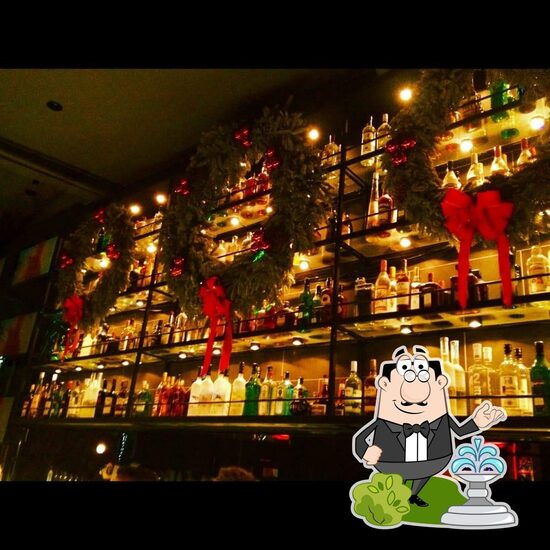 Revolver Video Bar, West Hollywood - Menú del restaurante, precios y ...