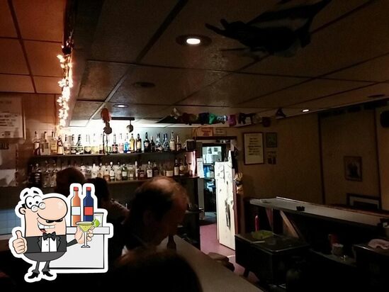 The Locker Room Bar in Richmond - Restaurant reviews