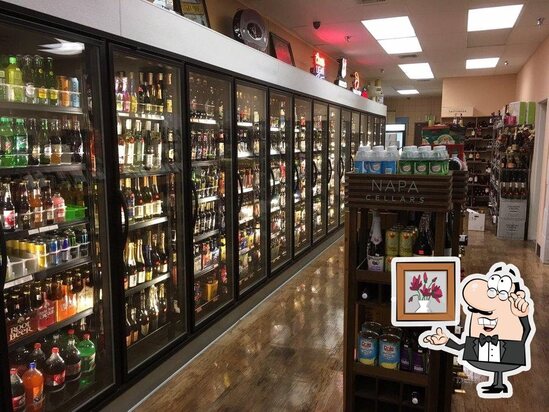 Go Deli Market in Palm Springs - Restaurant menu and reviews