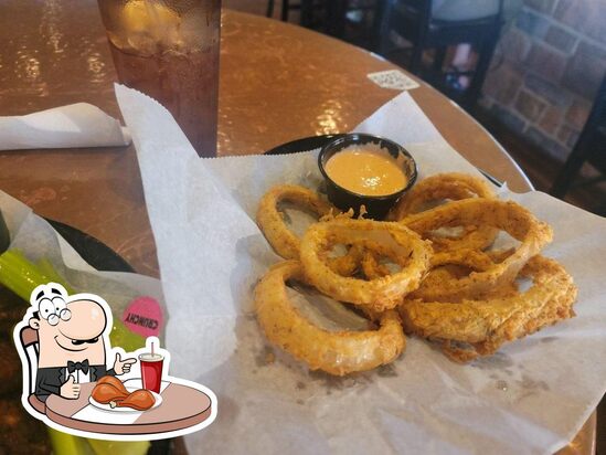 Double Dogs, 8910 Kingston Pike in Knoxville - Restaurant menu and reviews