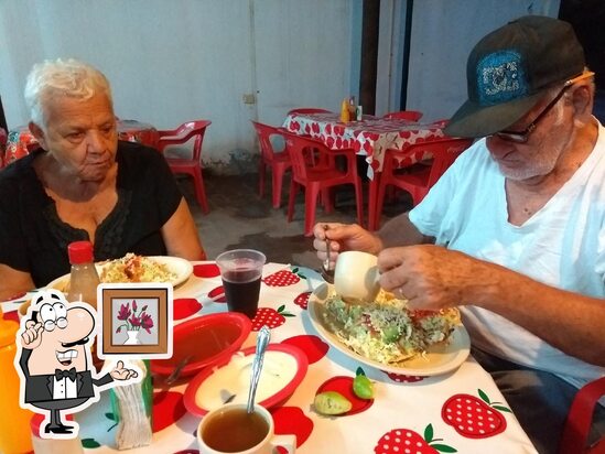 Menu at Cenaduría Doña Mila restaurant, Guamúchil