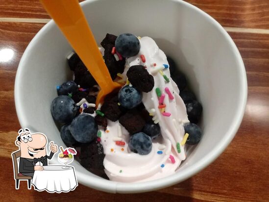 Yogurt Beach, 3882 Mayberry Dr B in Reno - Restaurant menu and reviews