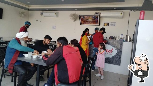Preet Restaurant, Gurugram - Restaurant reviews