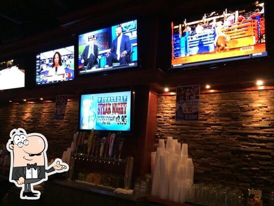 Menu at Rounders Sports Bar & Grill, Mankato