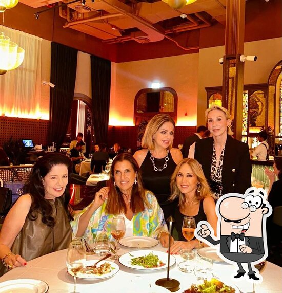 THREE CUTS x THREE SIPS Steakhouse & Bar - Palm, Dubai - Restaurant ...