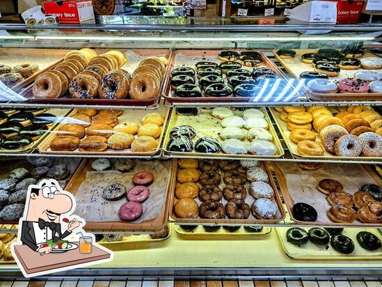 Heidelberg Pastry Shoppe in Arlington - Restaurant menu and reviews
