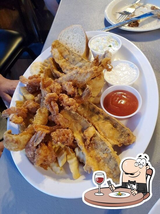 Club 81 Too, 13157 S Avenue M in Chicago - Restaurant menu and reviews