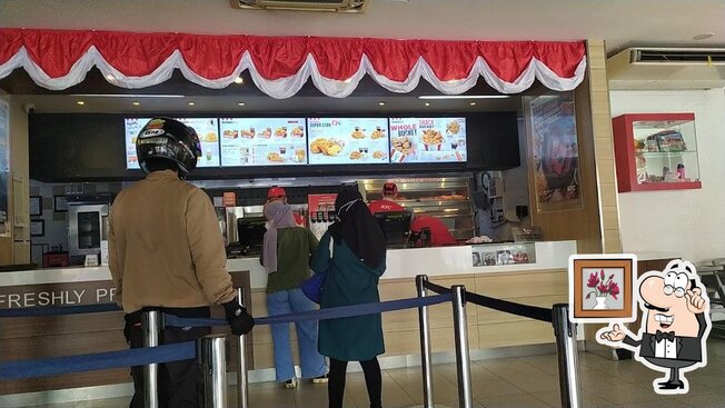 KFC Luwuk Banggai restaurant, Luwuk - Restaurant reviews