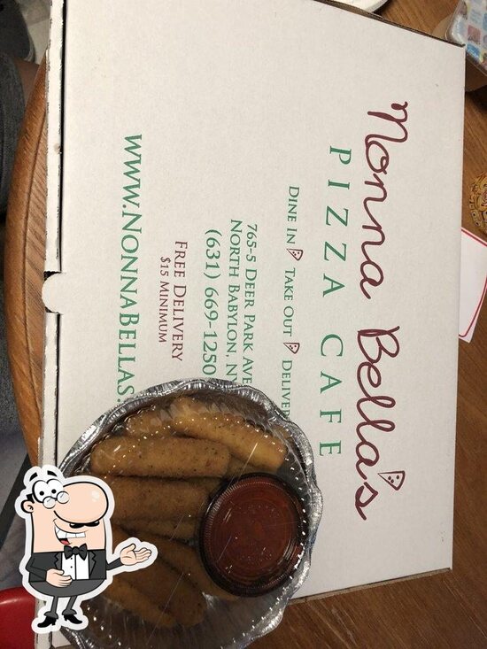 Menu at Nonna Bella's pizzeria, North Babylon