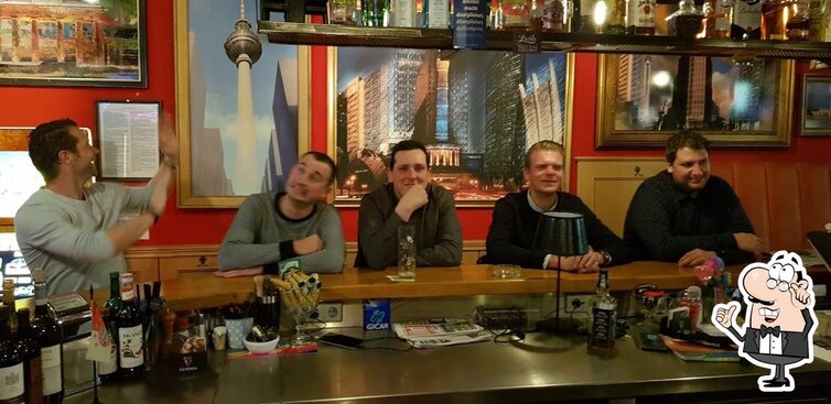 Berlin Pub, Berlin, Budapester Str. 43 - Restaurant reviews