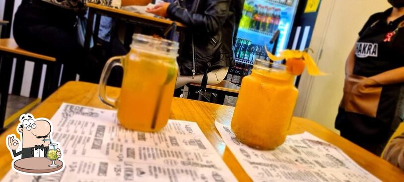 Carta de La Chakra Piqueos & Bar, Comas