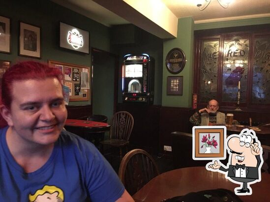 Pub y bar The Red Pig, Keighley, 18-24 Church St - Opiniones del ...