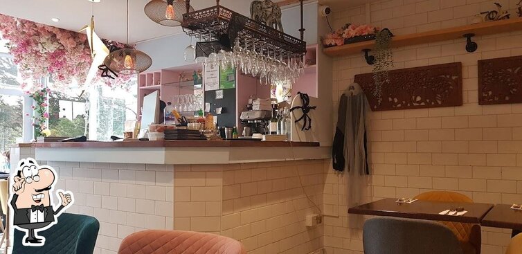 Nuki's, London, Tooting Bec - Restaurant menu, prices and reviews