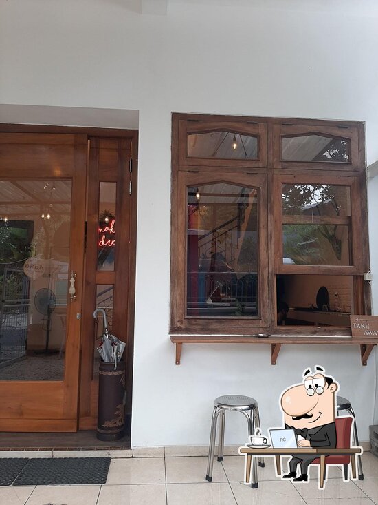 MAD COFFEE BLORA, Blora - Restaurant menu, prices and reviews