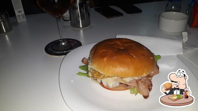 Pub y bar O Angar cerveceria bocateria, Vigo - Opiniones del restaurante