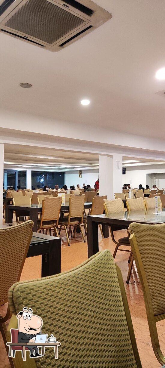 Al Saj Hotels, Kazhakkoottam - Restaurant menu, prices and reviews