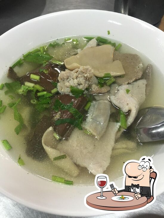 เกาเหลาเลือดหมูตลาดสนามหญ้า, Ban Rai - Menú del restaurante, precios y ...