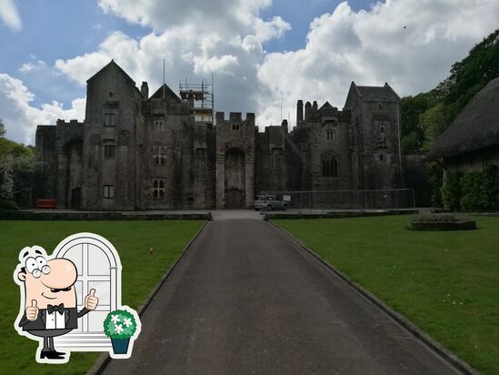 Castle Barton, Farmyard Cor in Paignton - Restaurant reviews
