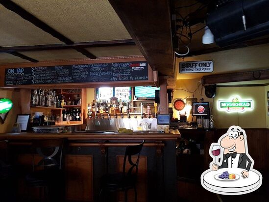 Stonewater Pub in Gananoque - Restaurant menu and reviews