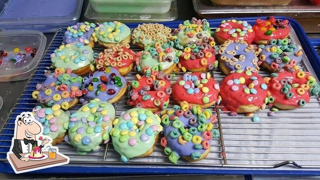 Paradise Donuts, 709 US-70 Suite A in Kingston - Restaurant reviews