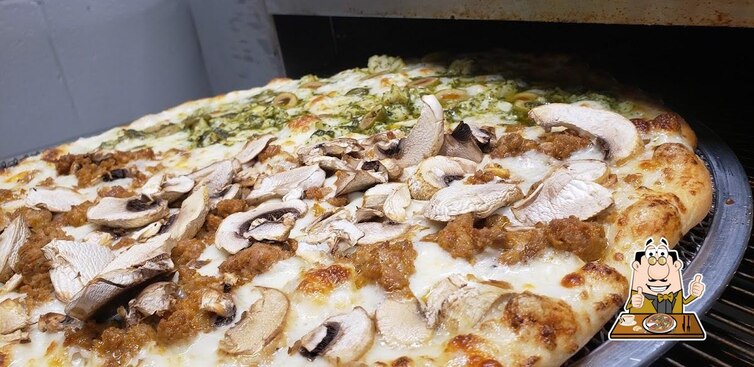 COHO PIZZA CO. in Glide - Restaurant reviews