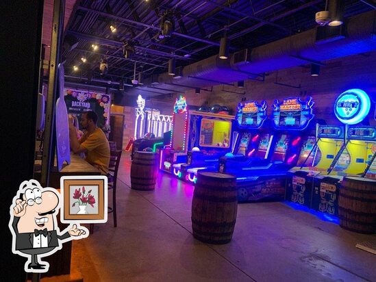 Menu at Backyard pub & bar, Dallas, 505 N Good Latimer Expy