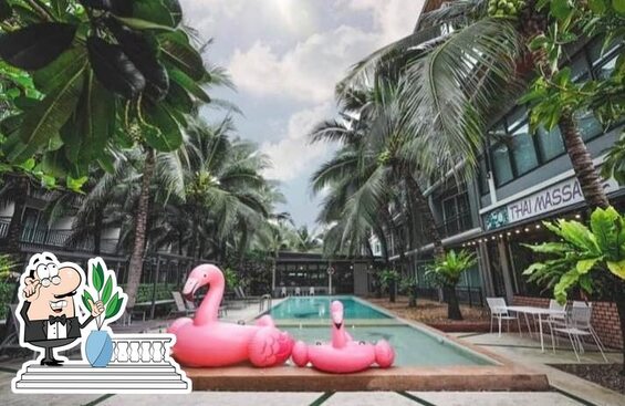 Triple 9 Cafe & Restaurant, Sisa Chorakhe Noi - Restaurant reviews