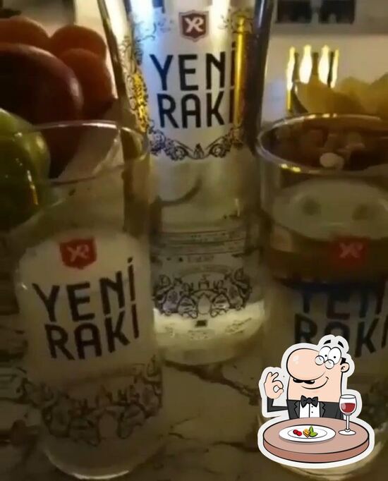Carta de raki masasi, Adana
