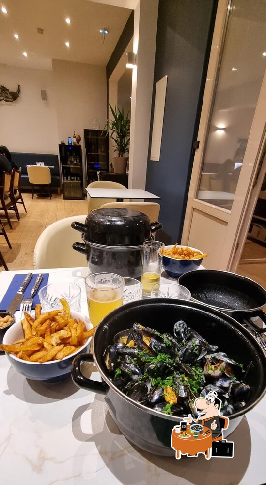 Menu at La voile bleue restaurant, Hautot-sur-Mer