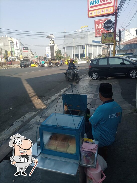 Bandros jadul raos, Sukabumi - Restaurant reviews