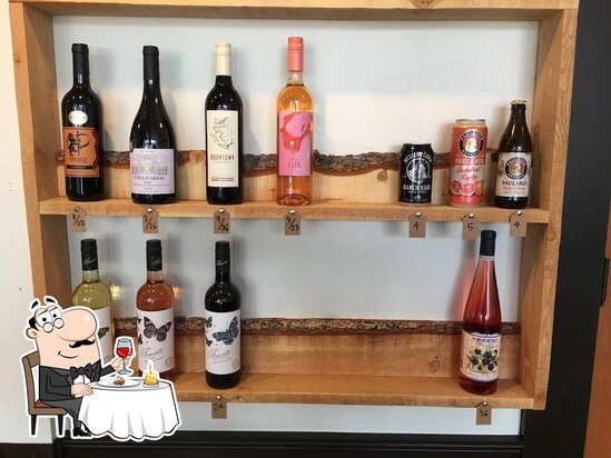 Porter's Corner Wine Bar in Philipsburg - Restaurant reviews
