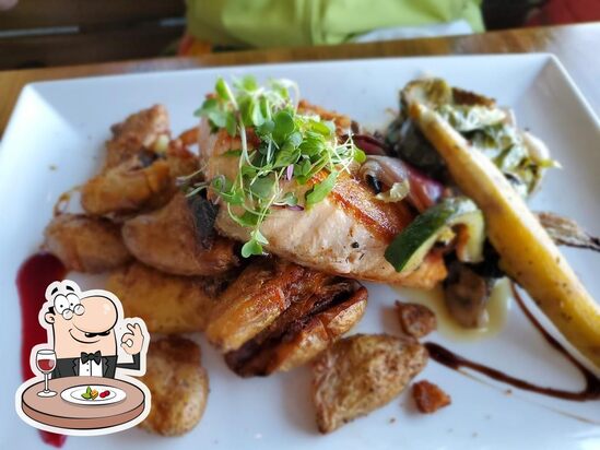 Shore Longboat Key in Longboat Key - Restaurant menu and reviews