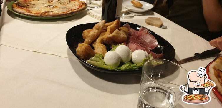 Lo Chalet restaurant, Roletto - Restaurant reviews