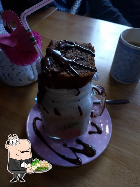 Healthy Indulgence Cafe, 18 Bridge St in Bolton - Restaurant reviews