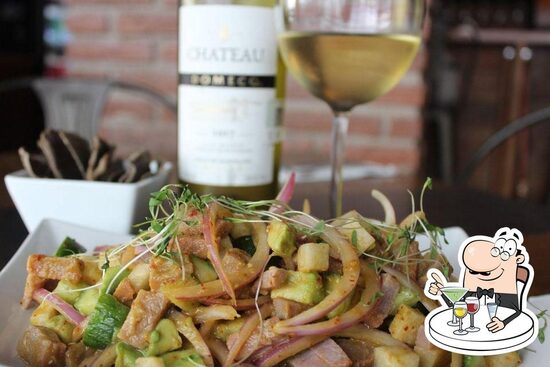 La Botella Bistro pub & bar, Villa de Juárez - Restaurant menu and reviews
