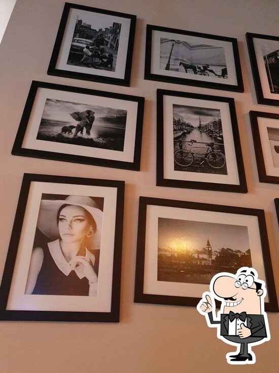 Momo Bar, Tirana - Carta del restaurante y opiniones