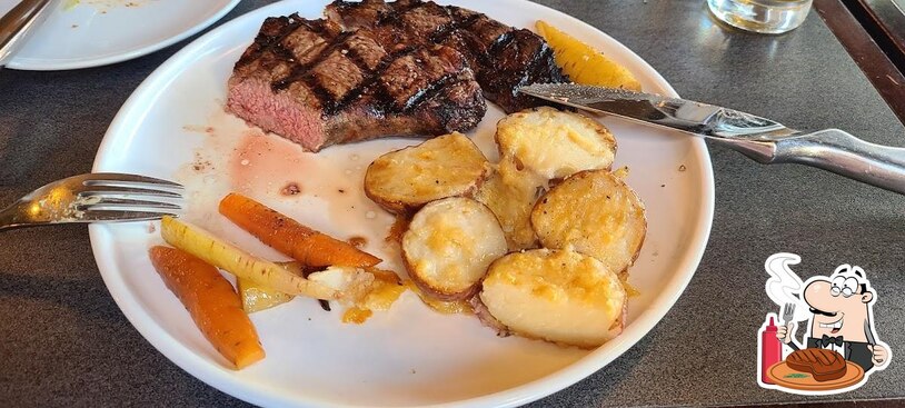 St. James' Gate, 14 Church St in Moncton - Restaurant menu and reviews