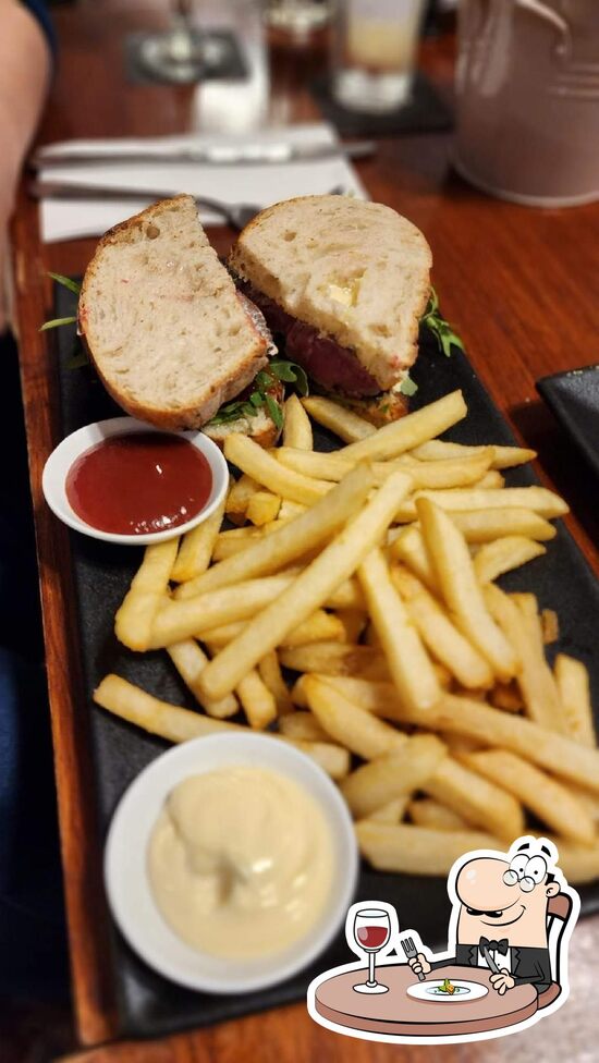 Menu at The Lincoln Albury Wodonga pub & bar, Gateway Island