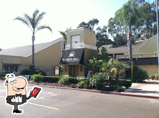 Flower Hill Promenade in Del Mar - Restaurant reviews