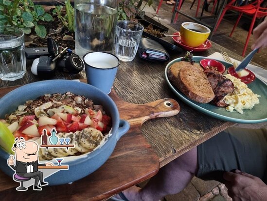 Pavé Cafe, Norwood - Restaurant menu, prices and reviews